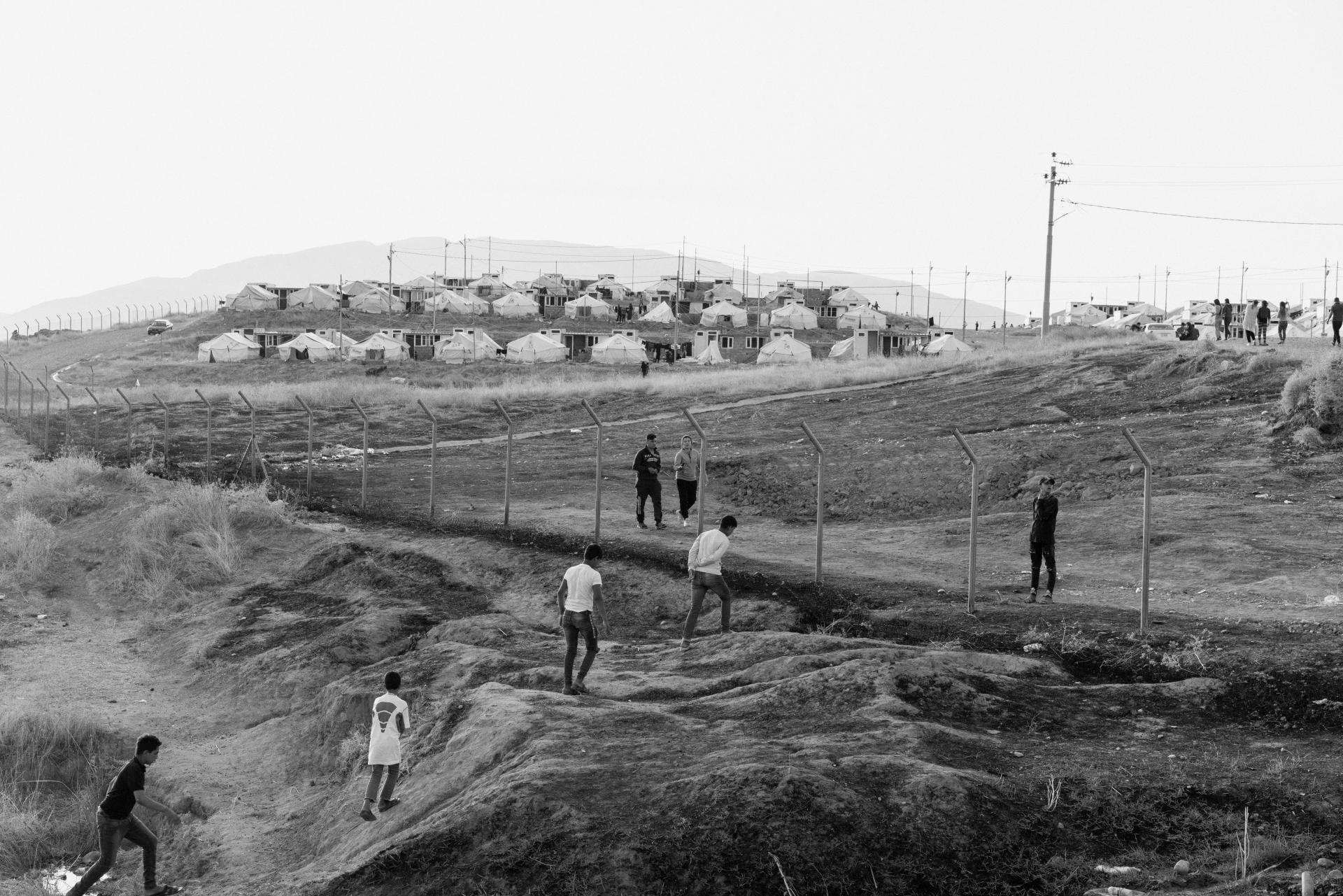 Dans les yeux de Moises Saman : Kurdistan irakien, une histoire d’exils ...